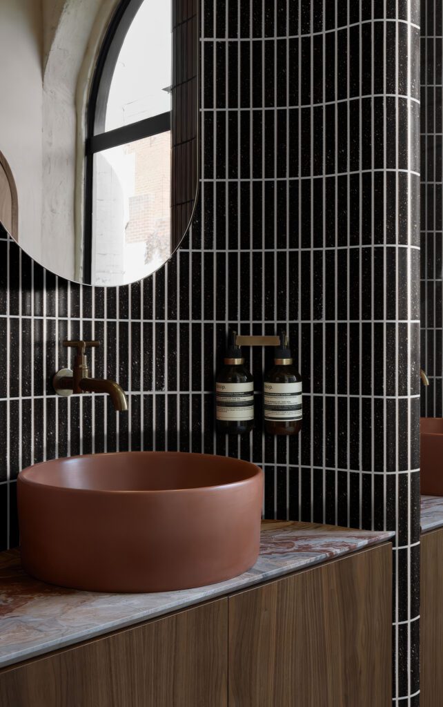 KAZOKU Hatsuborder - European Ceramics